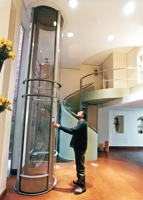 NE_UK_pneumatic_elevator_5 - Newmatic Elevators